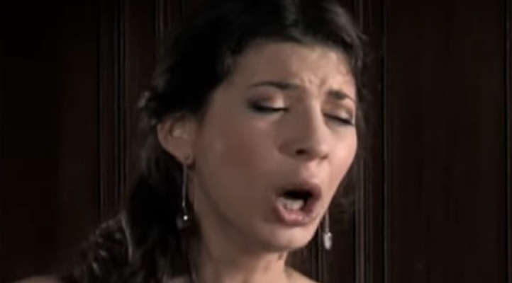 更なる活躍が期待されるメゾソプラノHéloïse Masの声からわかる鼻腔共鳴に頼った歌唱の問題点と改善方法 - 声楽特化の音楽評論～My ...